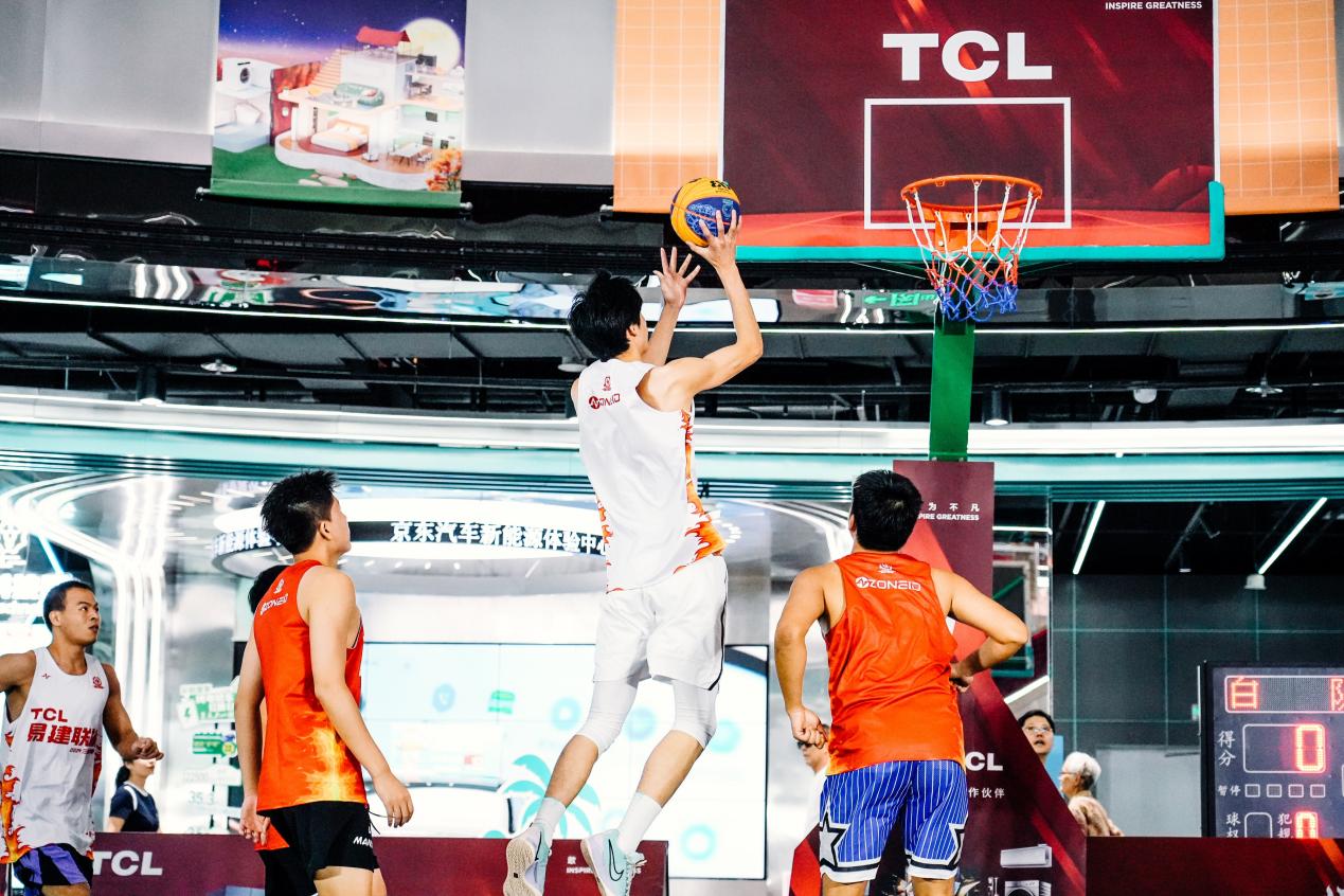 赛场如战场 武汉从未缺席 ——2024TCL易建联杯三人篮球赛武汉站圆满落幕-广东台荔枝网