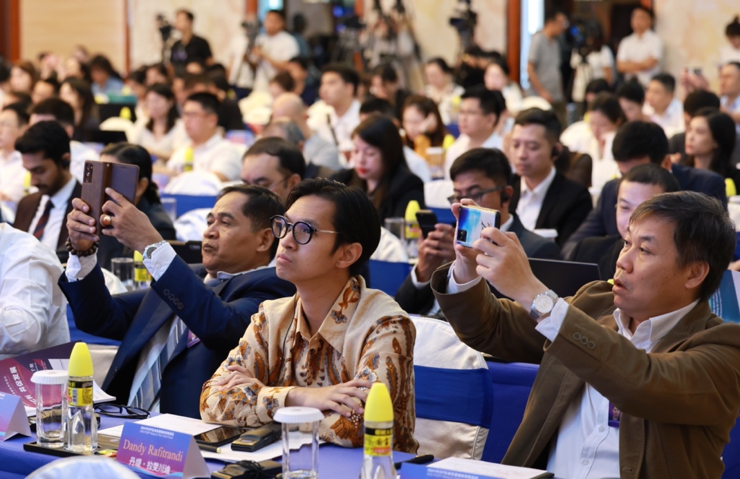 【中国那些事儿】东盟专家：中国高水平开放为共建RCEP区域大市场注入重要动力-广东台荔枝网