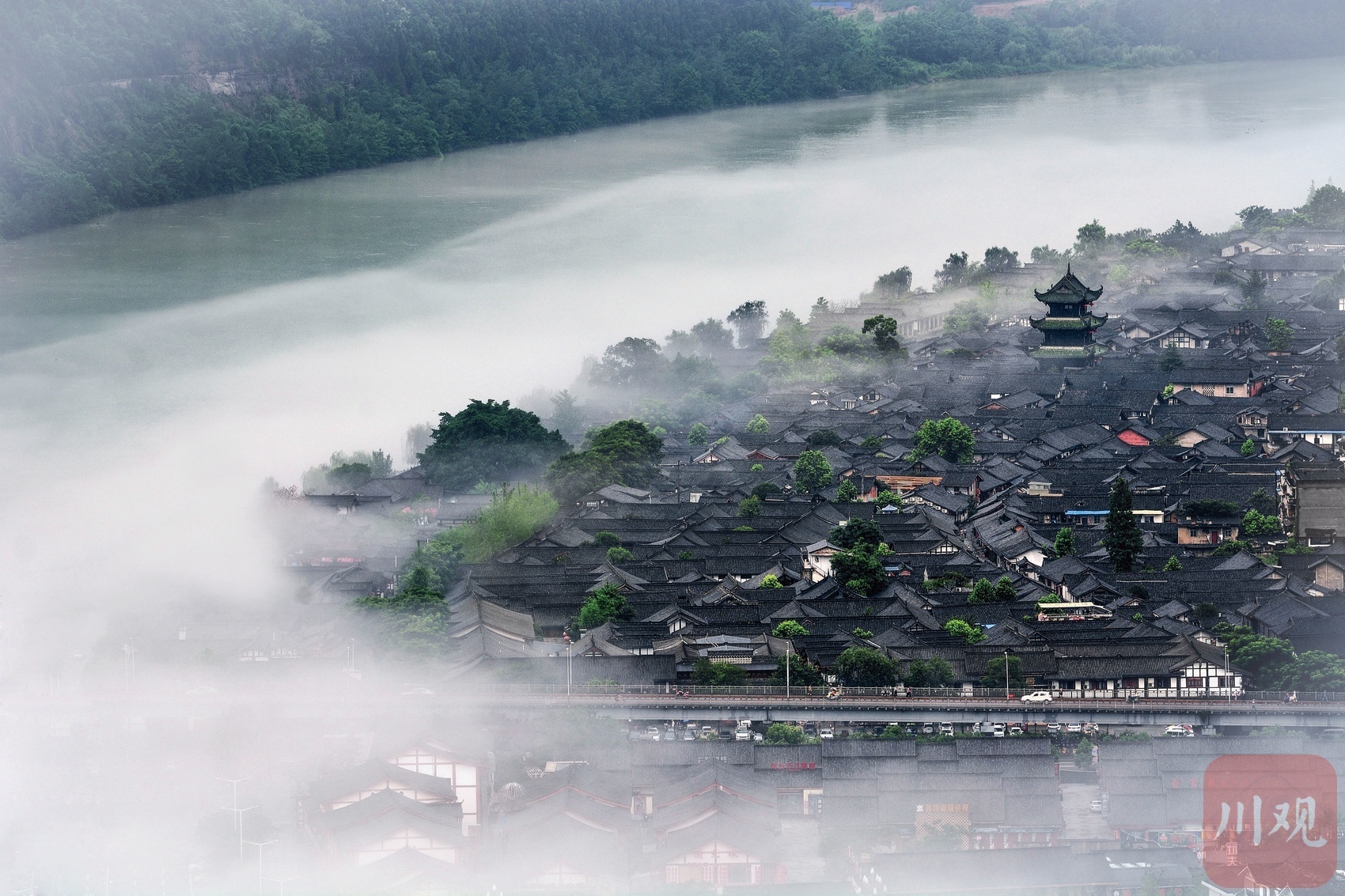 4万余人长期居住于此，阆中何以打造“活着的古城”？-广东台荔枝网